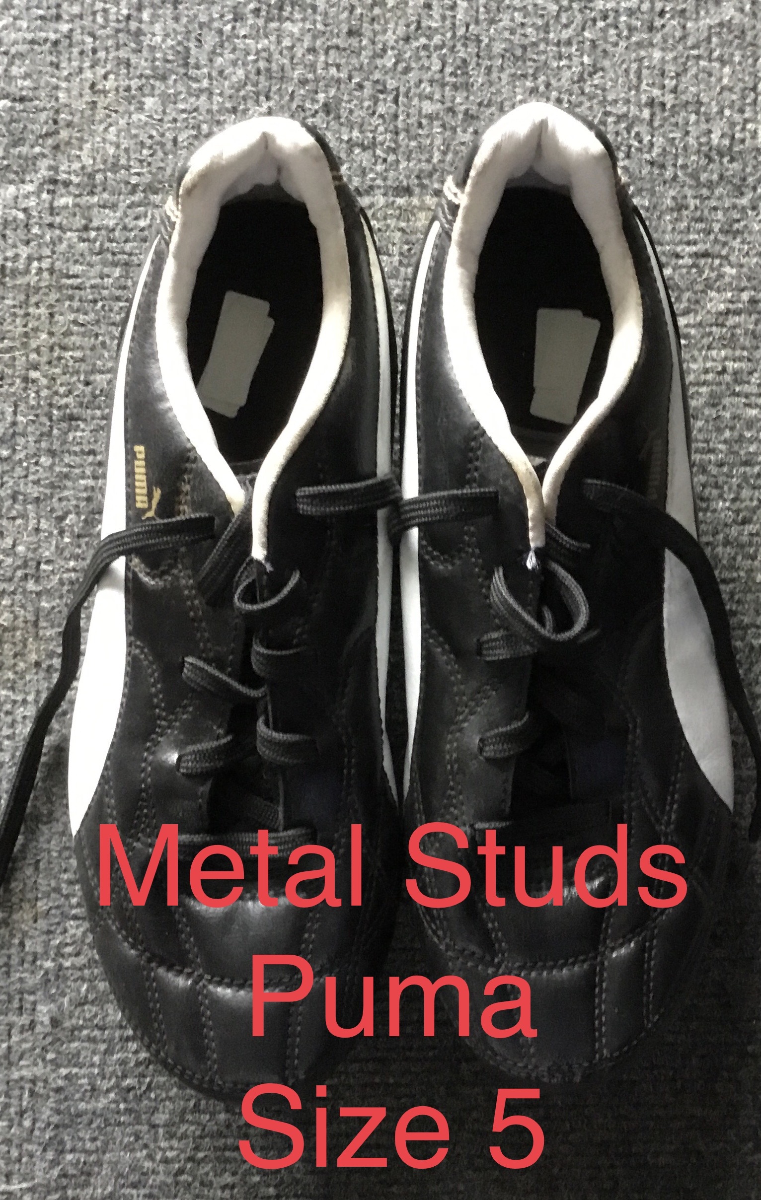 Puma - Metal Studs
